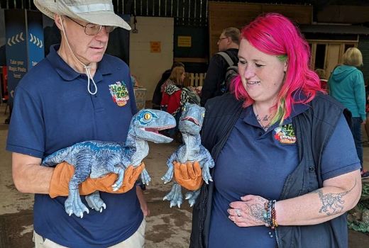 A Day at Hoo Zoo and Dinosaur World | Hoo Zoo and Dinosaur World